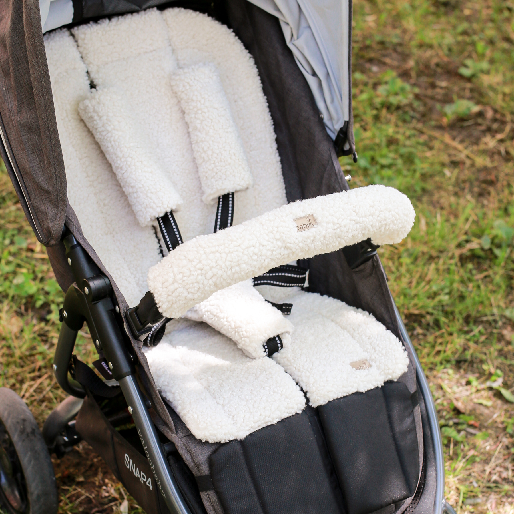 Double side stroller liner - Teddy/ linen | babylystore.com